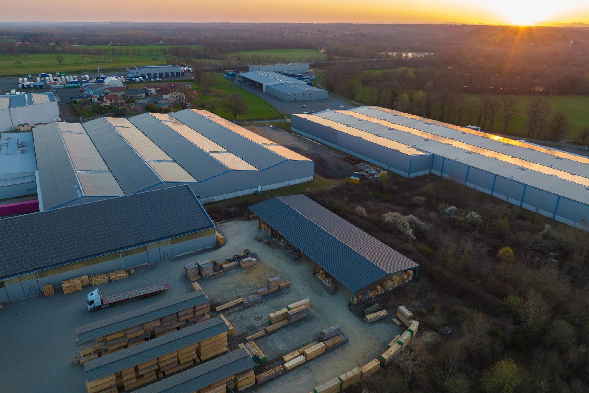 Top 10 Benefits of a Yard Management System | GoRamp